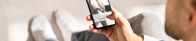 How to Create Successful Try-On Shoe Ads • MOBKOI