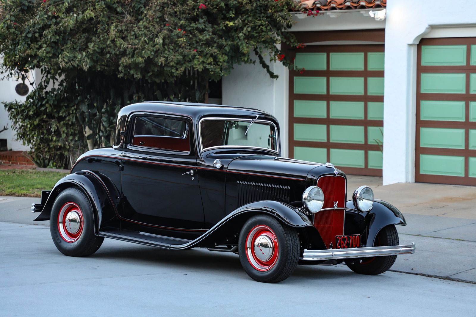 1932 Ford 3-Window Coupe Hot Rod - Grand Prix Classics