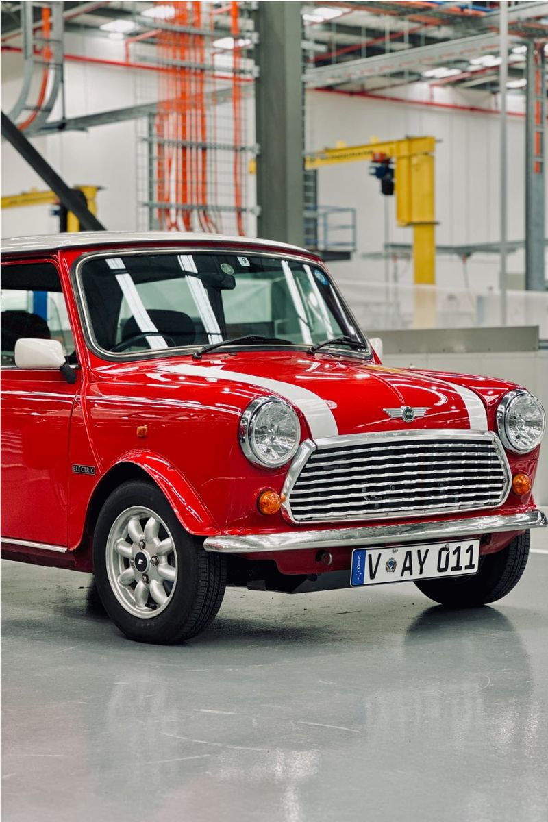 Jaunt — Electric Classic Mini | Hand-Built in Melbourne