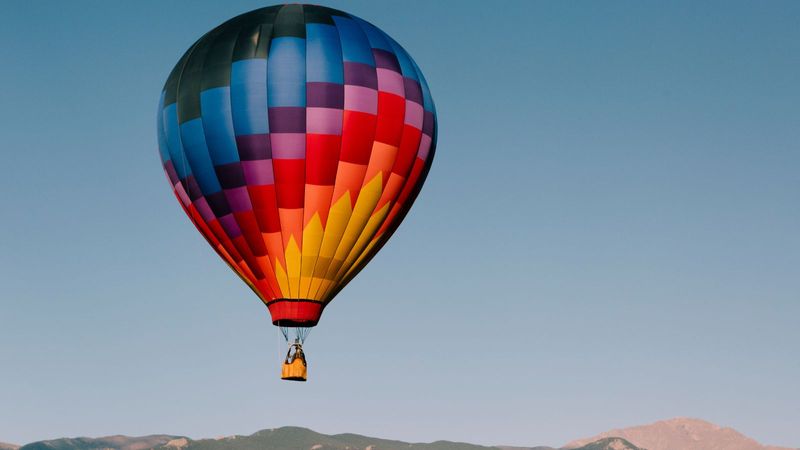 Longest & Highest Balloon Flight Records: Hot Air World Standards