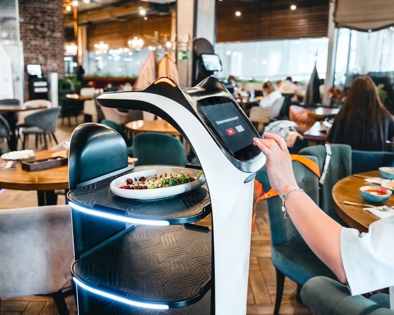 The Future of Restaurant AI: How Smart Technology is Reshaping the Industry