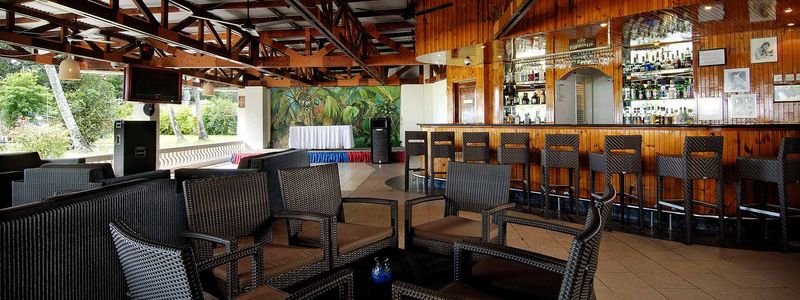 Silhouette Bar offers Alcoholic & non-alcoholic to Beverages in Mahé ...