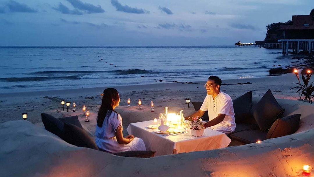 SAND TABLE DINNER | Dining offers by Berjaya Langkawi Resort
