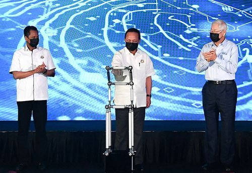 About Us - DIALOG Group Berhad