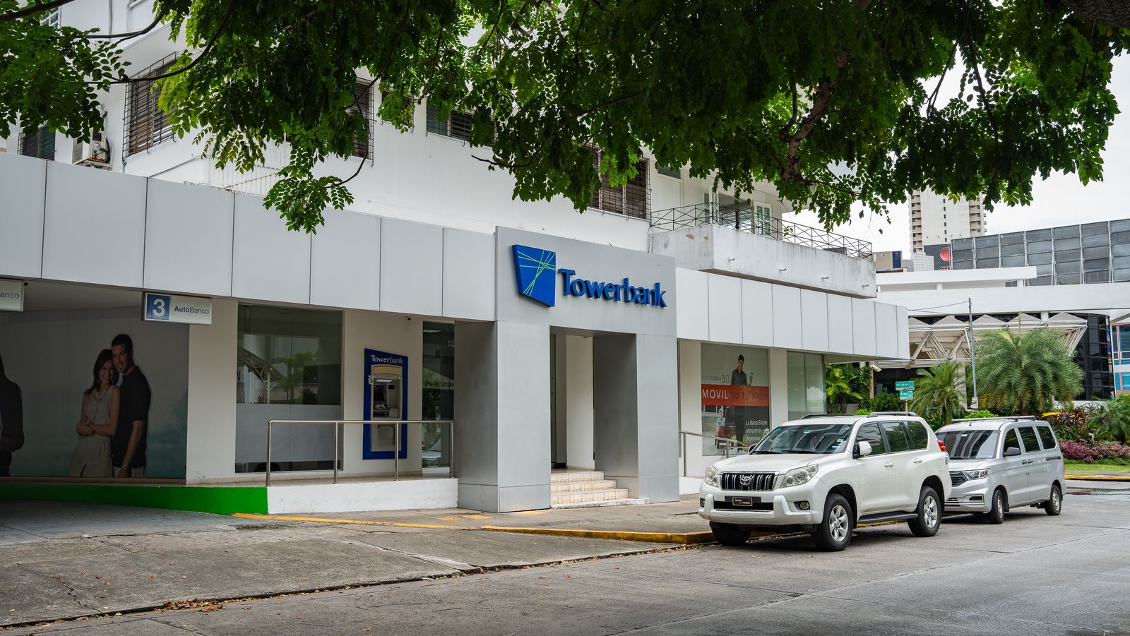 Towerbank - Contacto