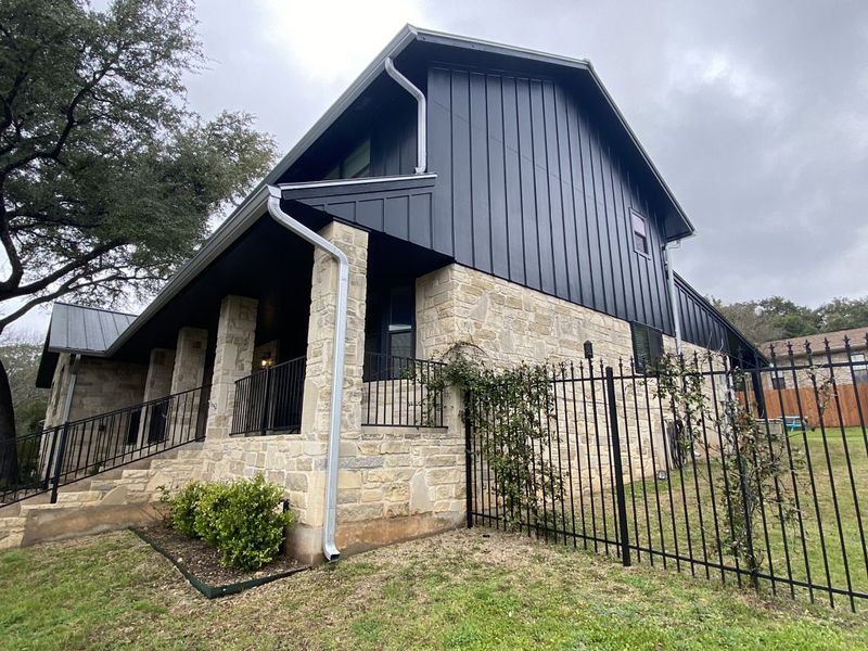 Explore Our Work - Austin Pro Siding, Windows & Roofing Gallery