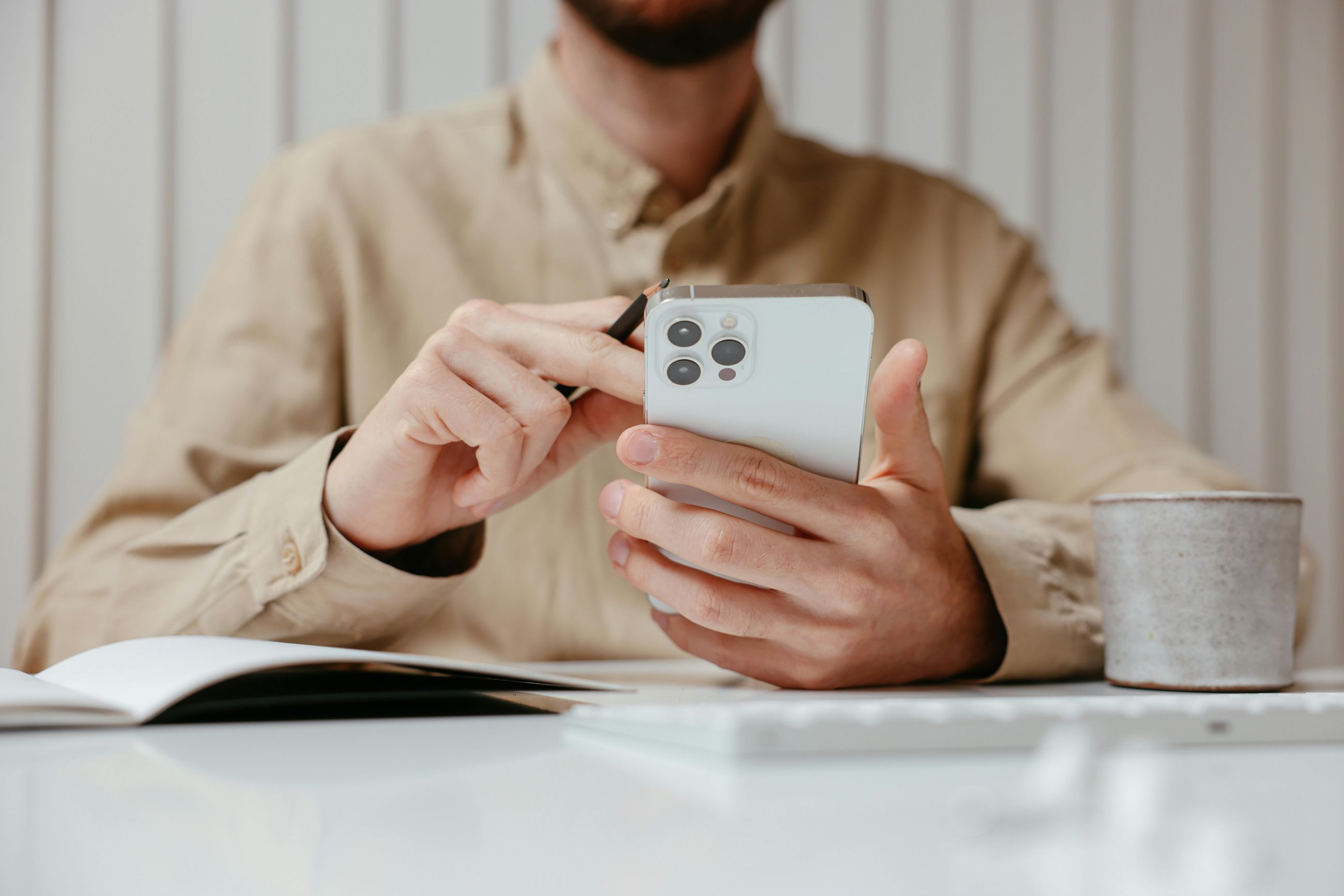 Should I Text My Staff? Why Personal Texting Fails at Work