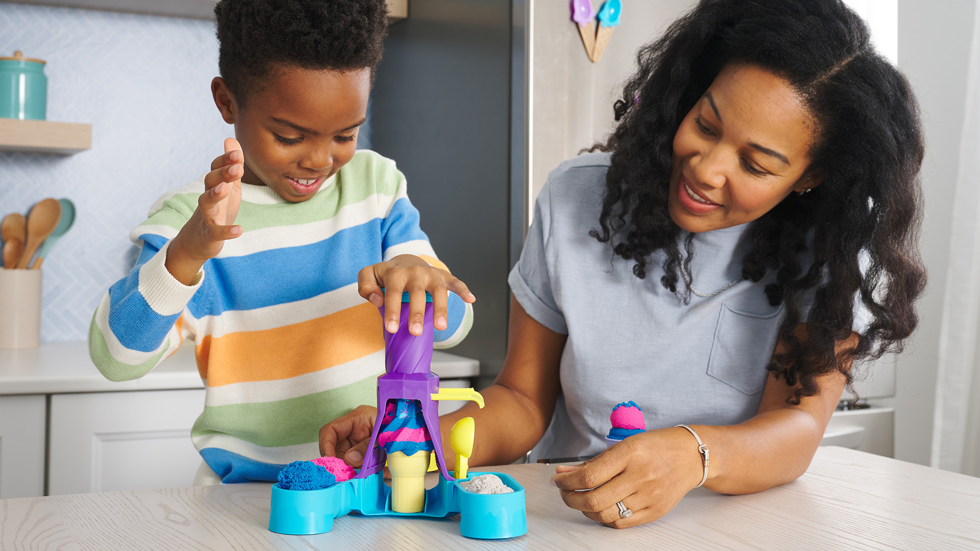 Kinetic Sand | Products