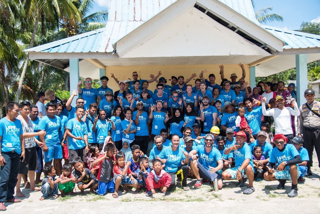 About Us | Seven Clean Seas - An Ocean Impact Organisation