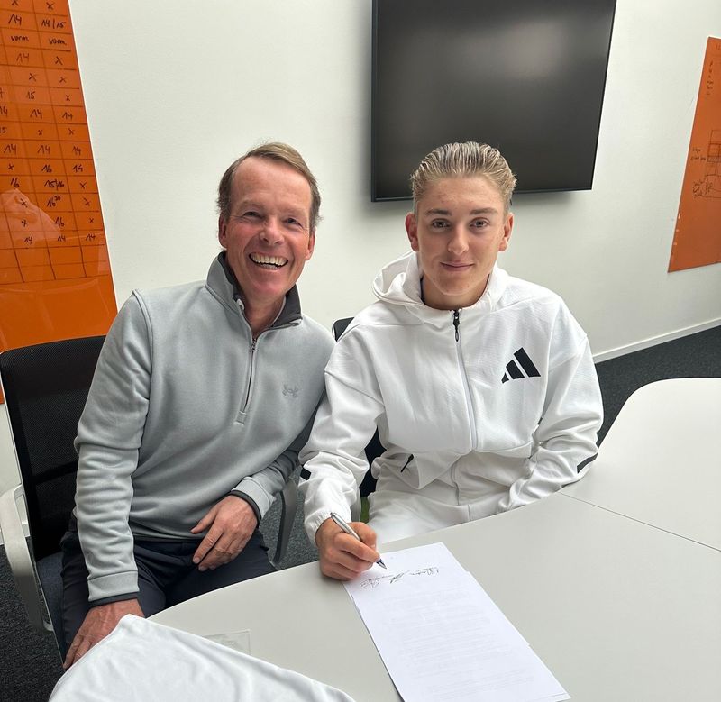 Startseite - Tennisclub Großhesselohe München