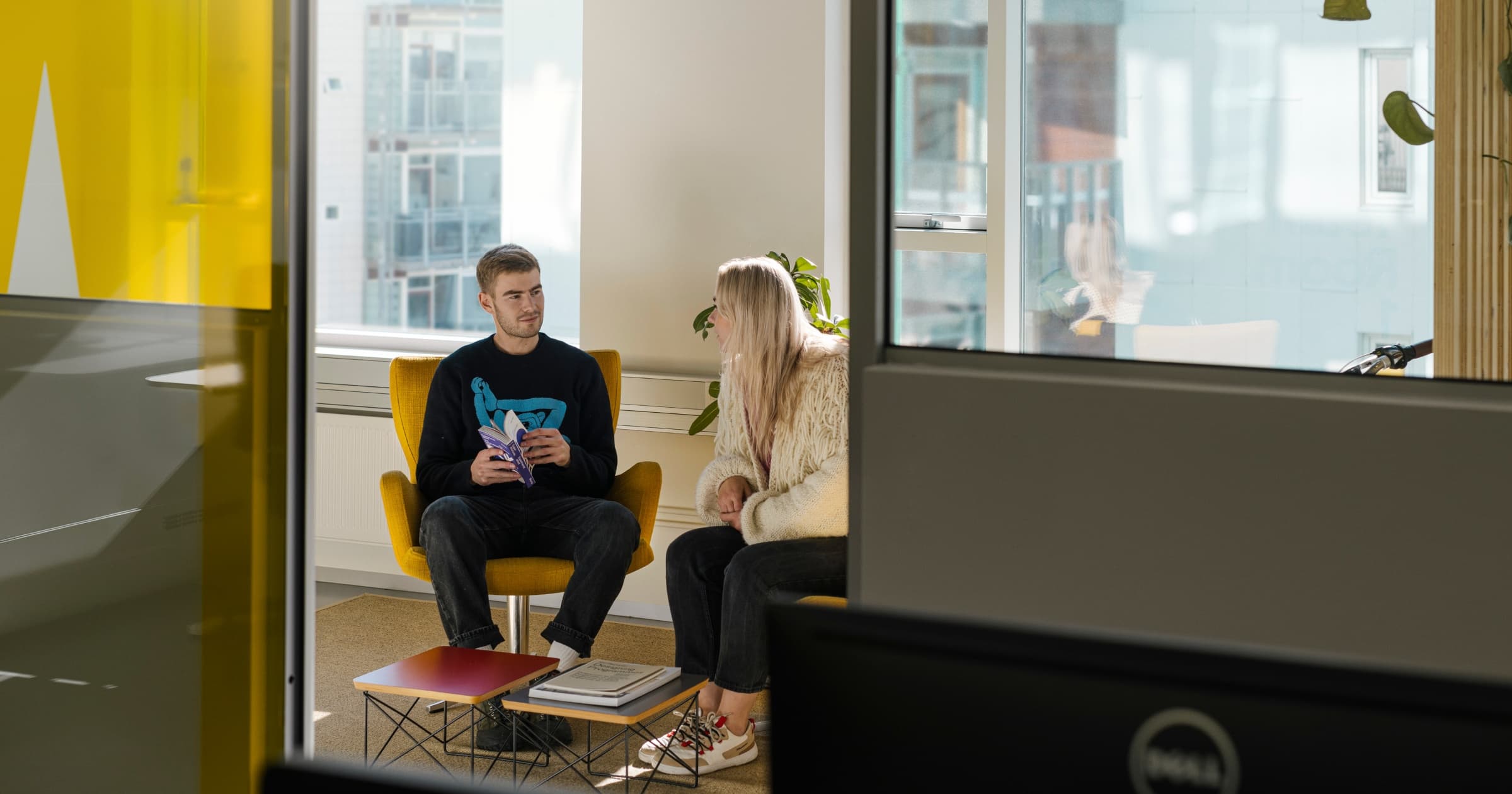 Kolibri — Services