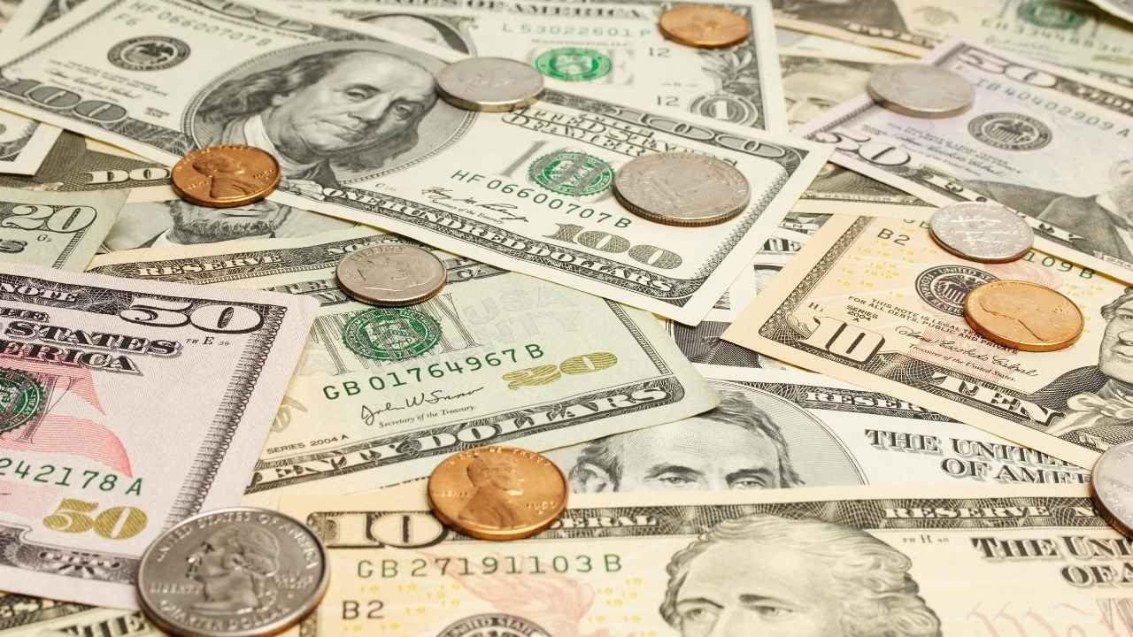 How Much Does a Texas Real Estate License Cost?
