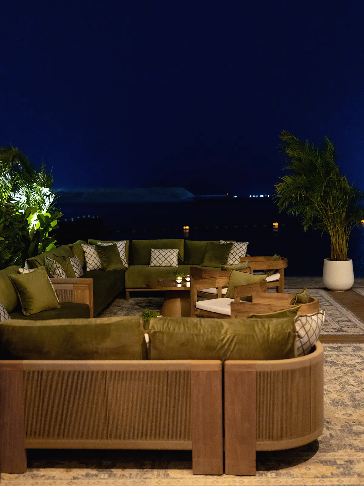 Ramadan with Dior… When French Refinement Meets the Magic of Dubai ...