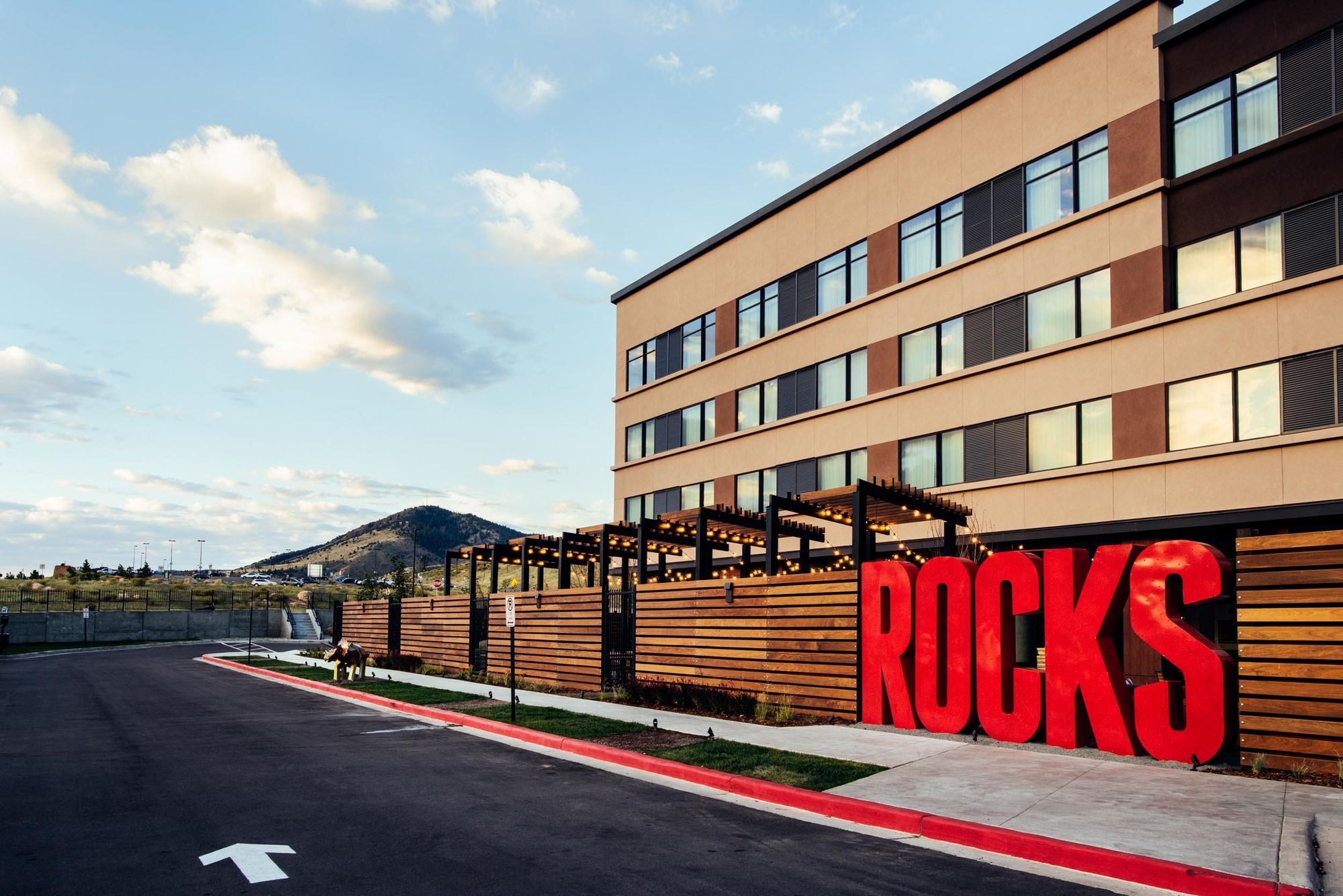 Shuttles to Red Rocks