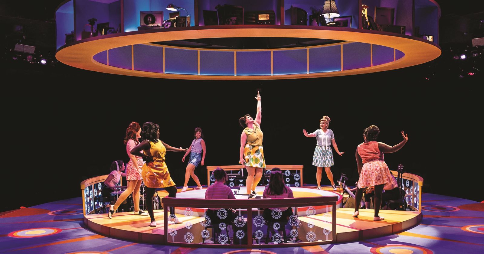 Beehive: The 60's Musical | Show