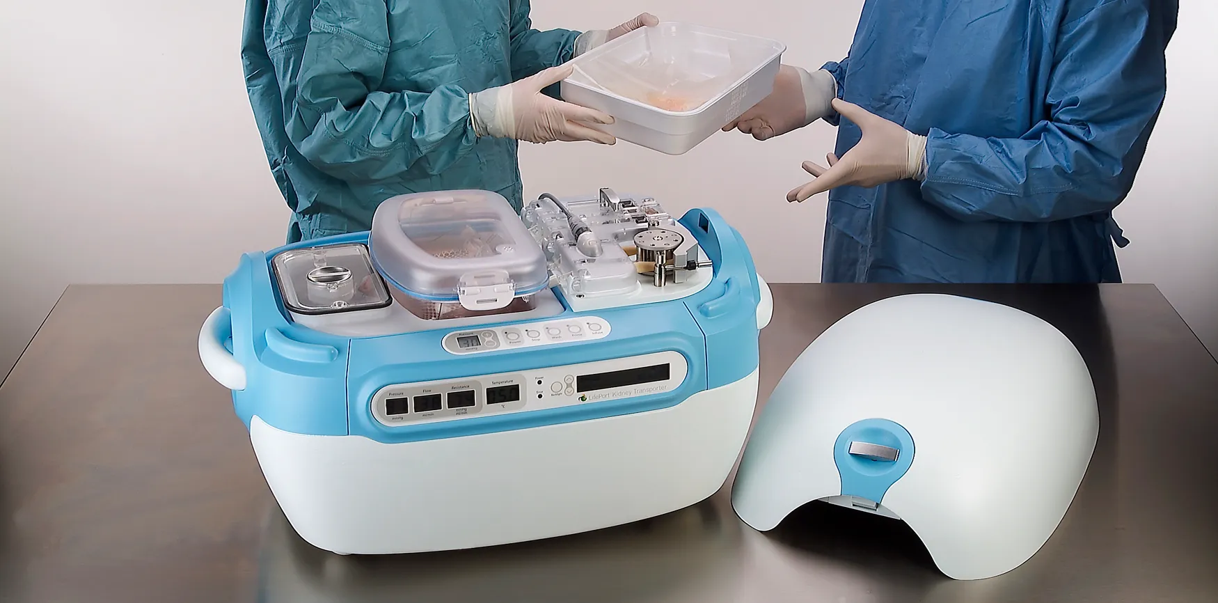 A high-tech kidney delivery system - IDEO