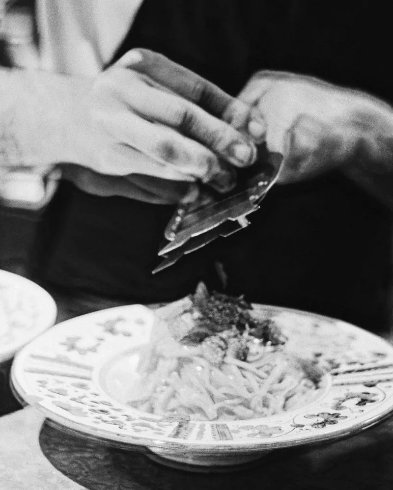 Rossi | Aperto Fino A Tardi