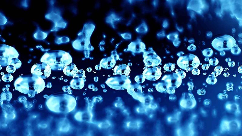 How water could replace some organic solvents and make chemical ...