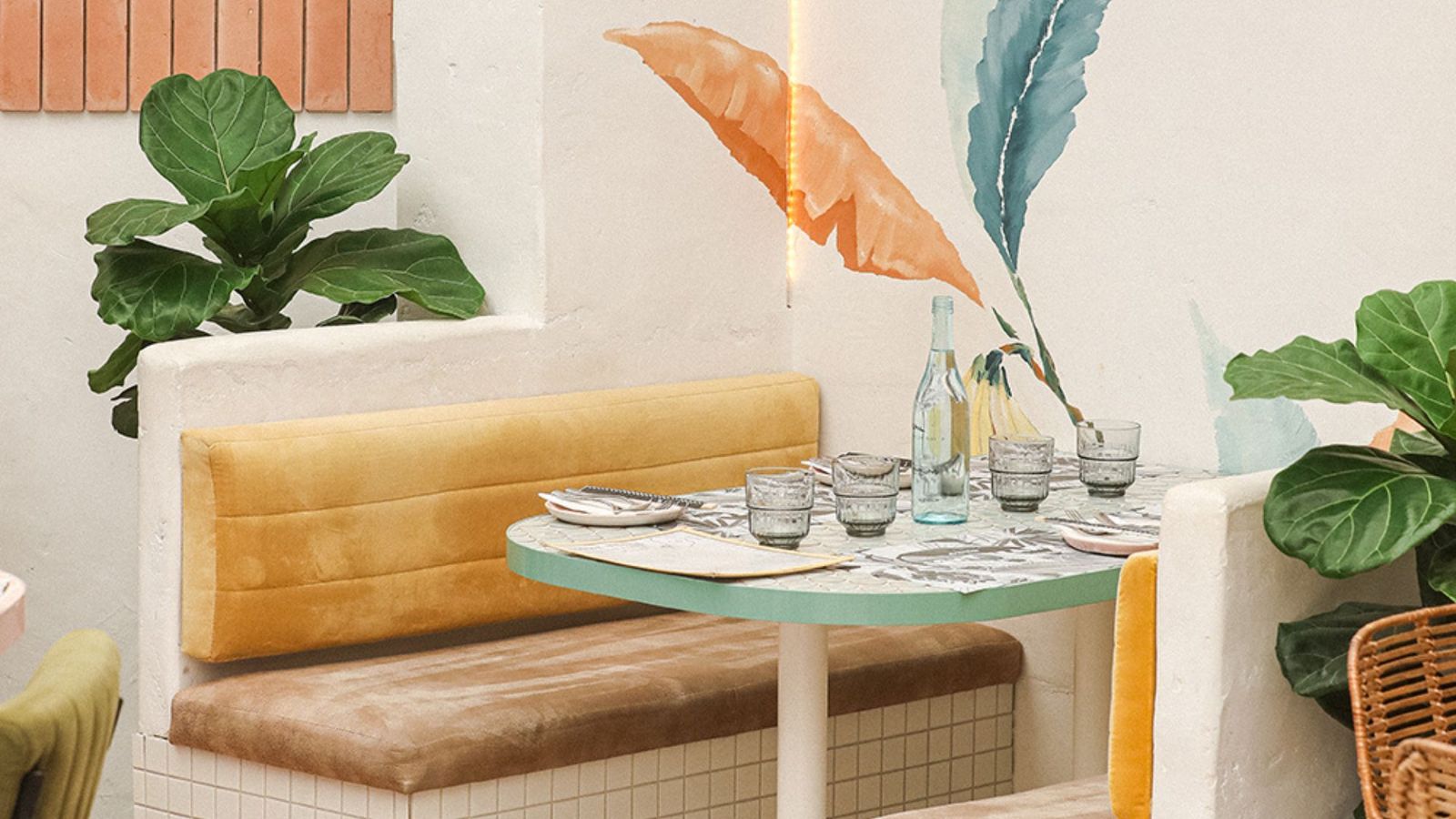 Burleigh Heads | Light Years Asian Bar & Diner