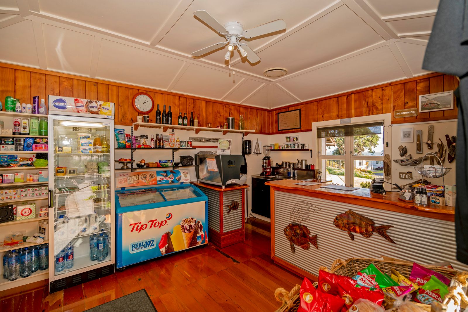 Anglers Lodge | First-Class Coromandel Fishing And Lodging