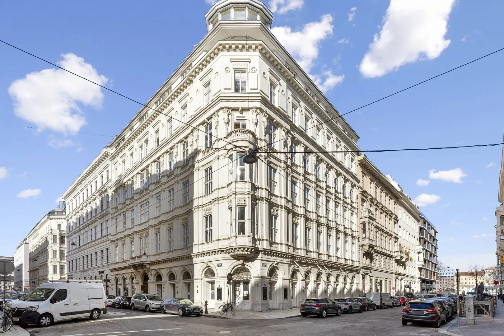 Exclusive Commercial Loft Spaces in Vienna’s 1st District