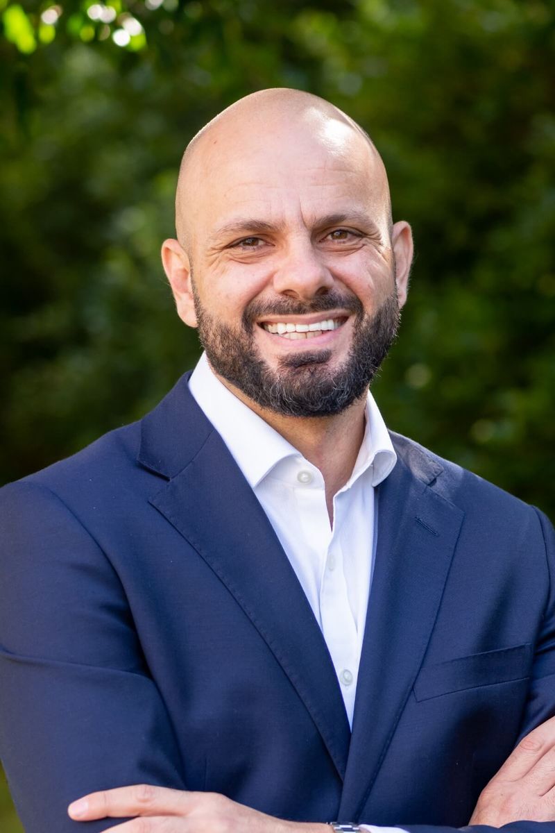 Julian Muldoon - 1Group