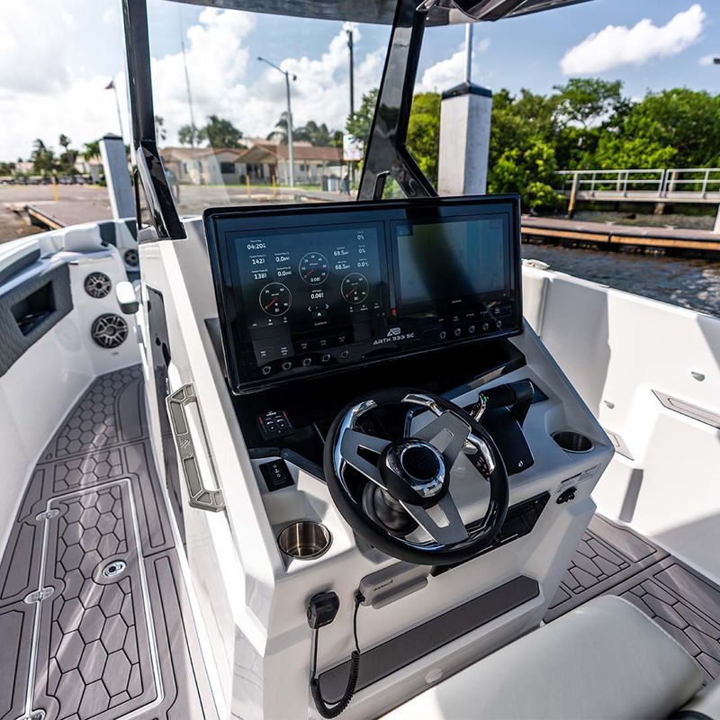 AMP 333 | Luxury Center Console