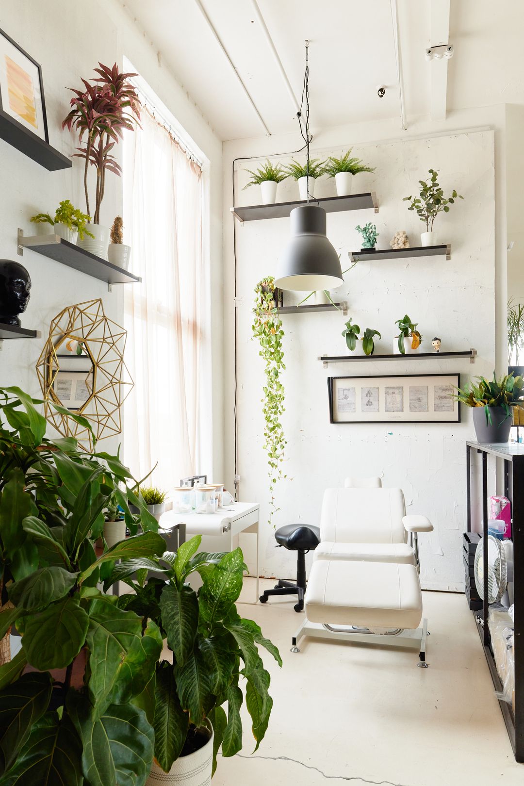 Skyline Salon | A Curious Hair Emporium