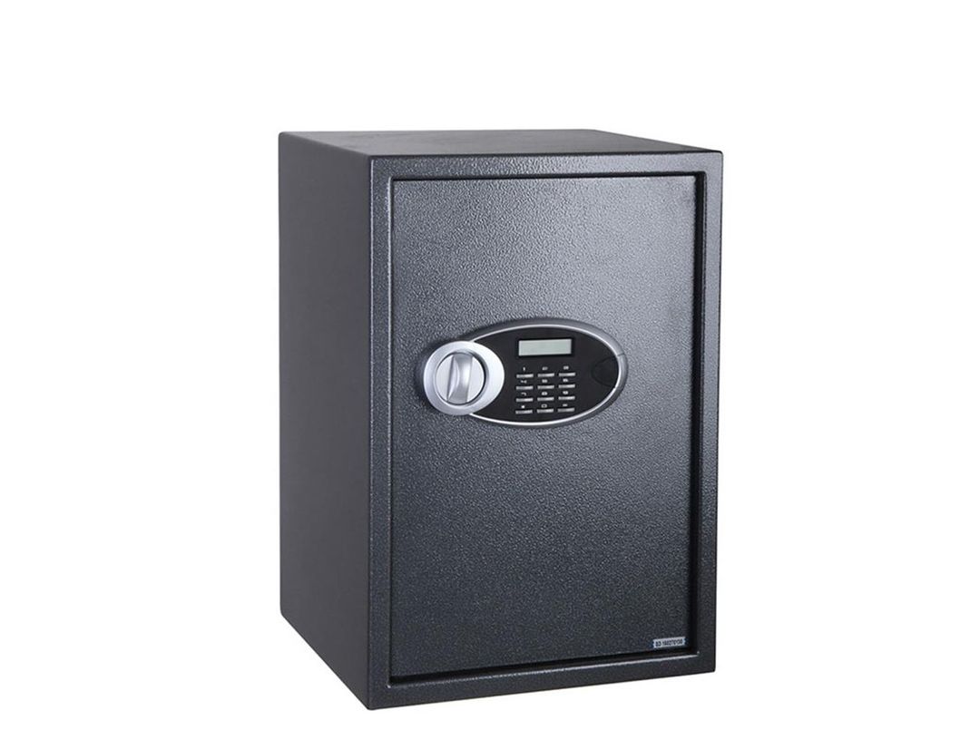 Voltaat Learn - Build a Secure Safe with Password Protection