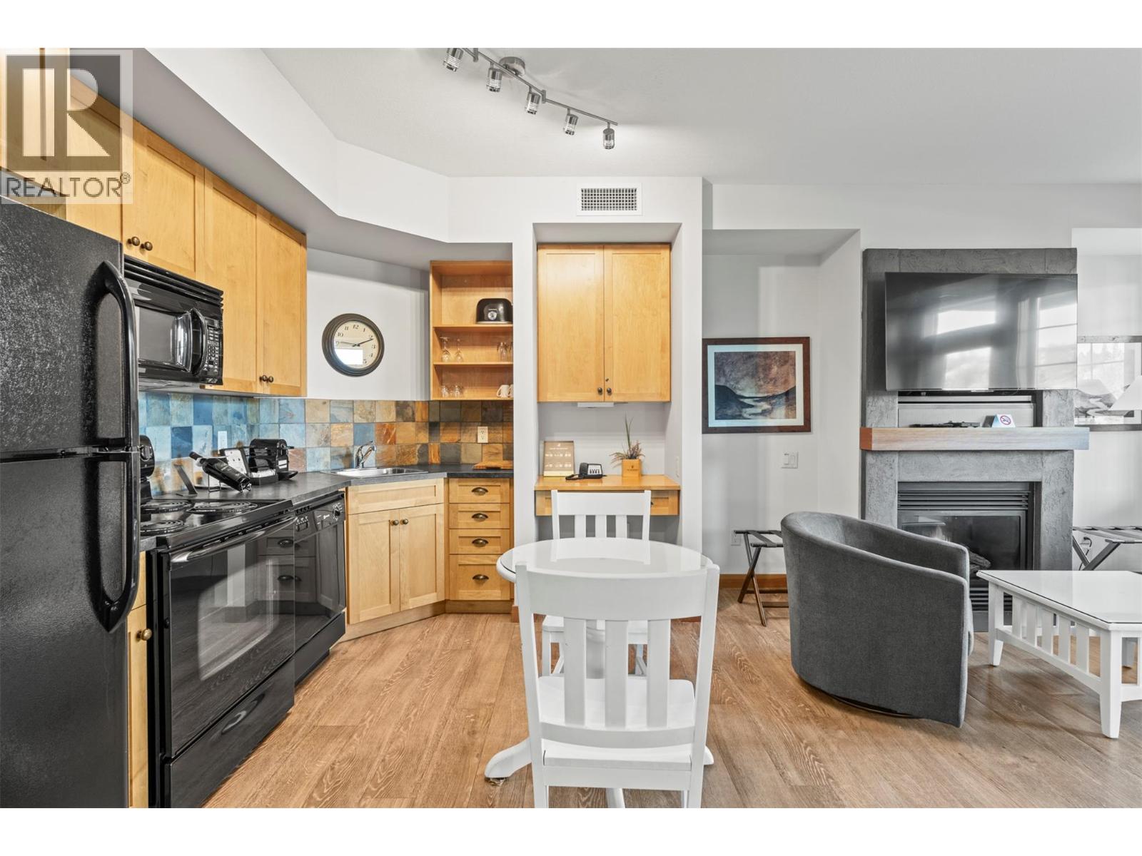 105 Village Centre Court Unit# 321, Vernon, British Columbia