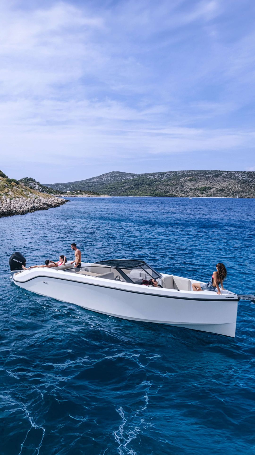 RAND Boats │ Discover the Motorboat of Your Dreams