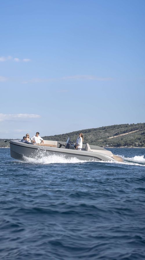 RAND Boats │ Discover the Motorboat of Your Dreams