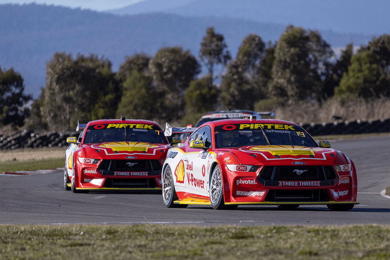 Shell V-Power Racing Team | Supercars | Dick Johnson Racing