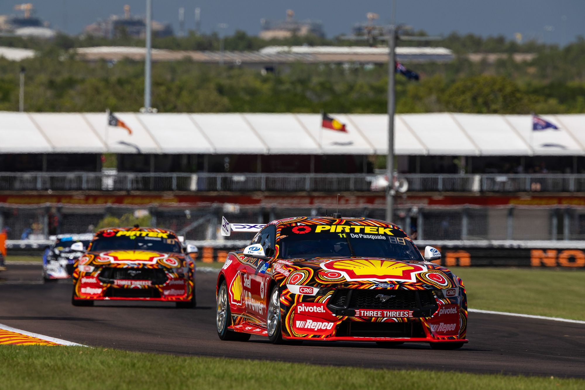 Shell V-Power Racing Team | Supercars | Dick Johnson Racing