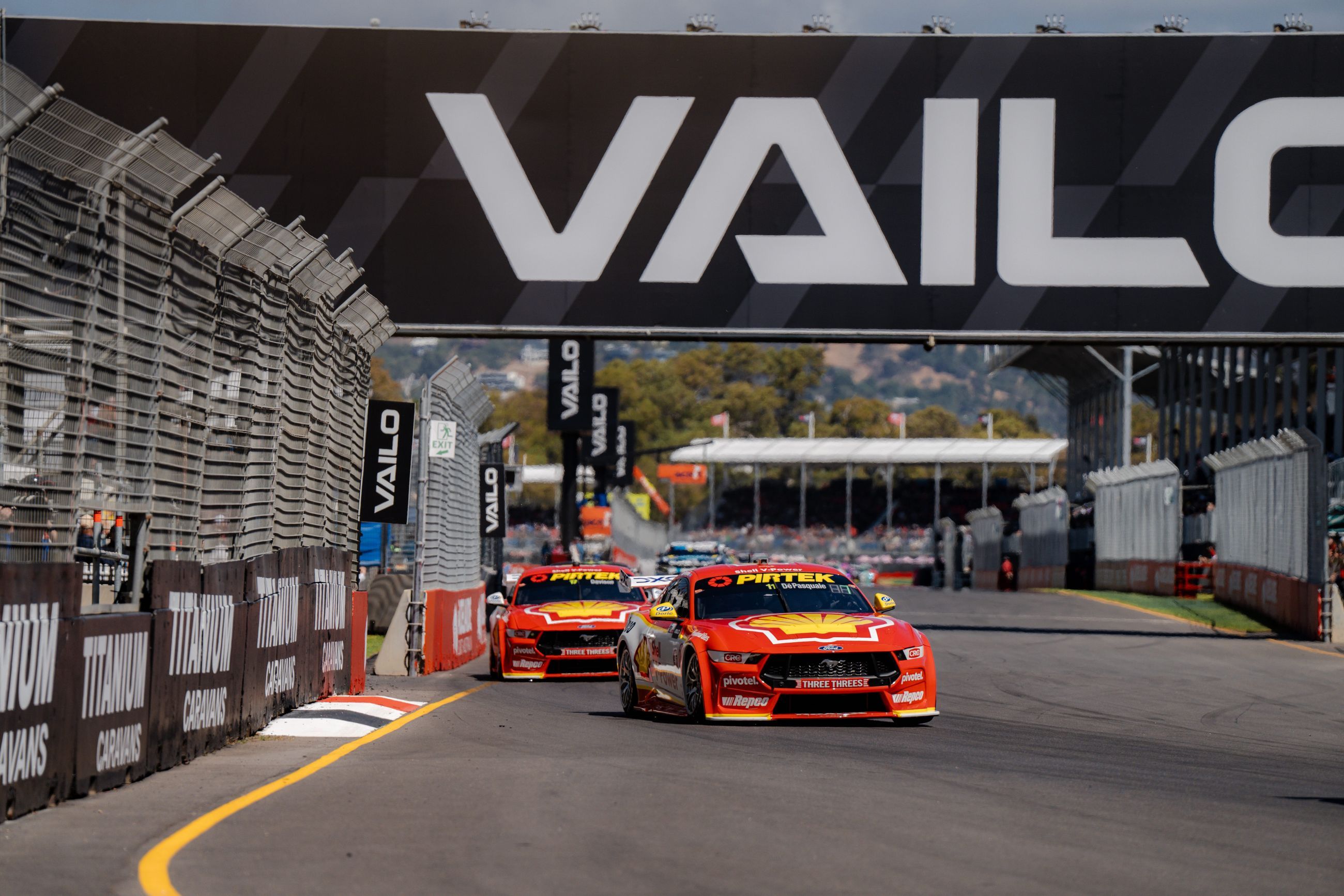 SHELL V-POWER RACING TEAM ENDS 2024 AT ADELAIDE 500