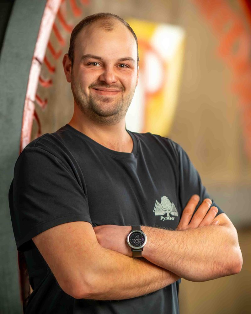 Über uns | Die Pyraser Crew - so viele fleißige Hände packen mit an!