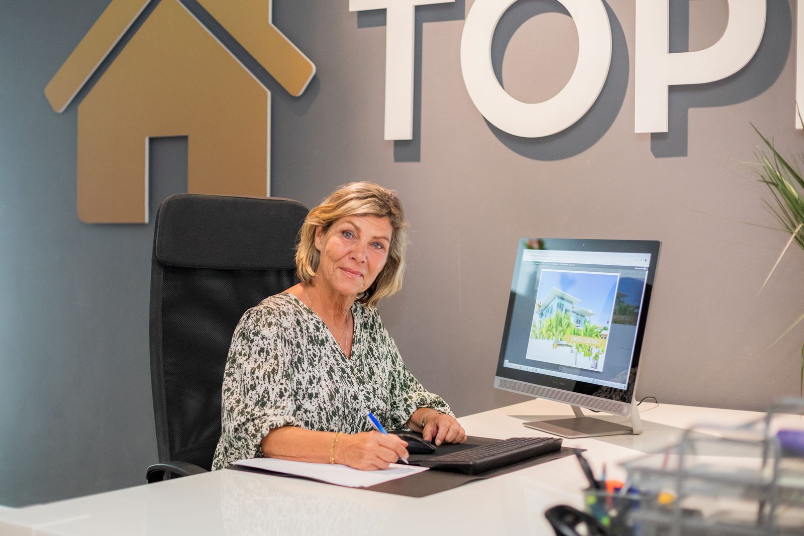 The real estate agent for your dream home on Curacao | TOP Makelaar Curacao