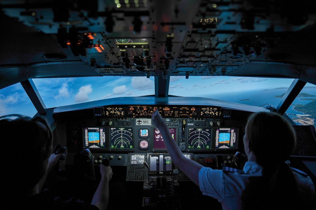 737 Flight Experience | Airplane Simulator | SFC Aero