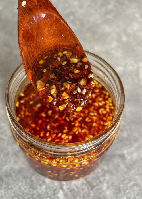 Easy 5-Minute Chilli Oil Recipe | Verna Gao