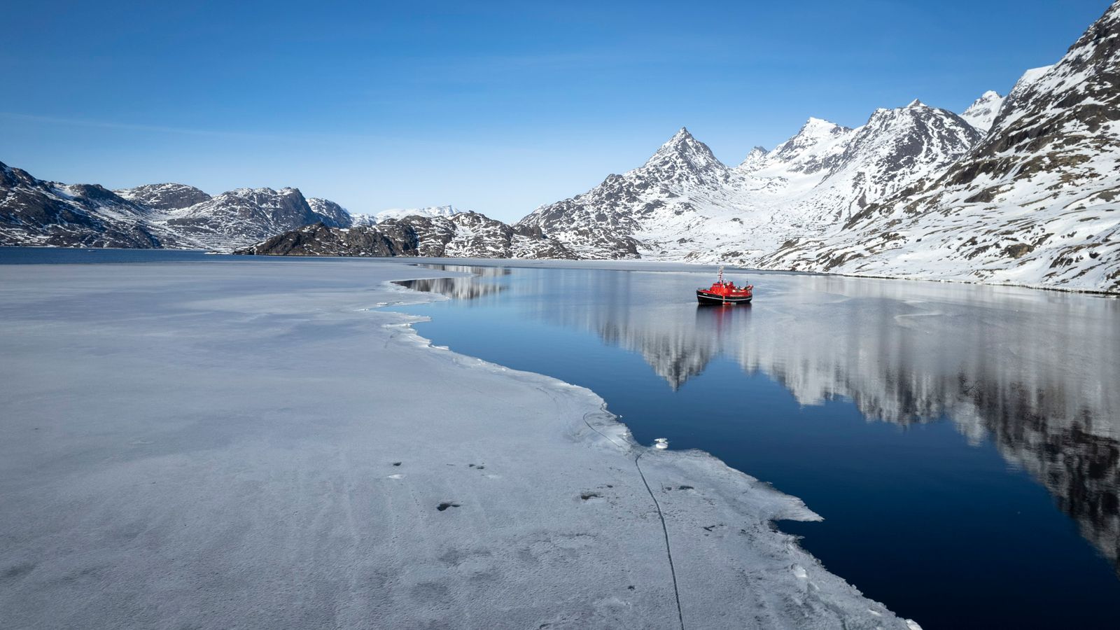 Climb and Ski the Lofoten Islands with Northern Alpine Guides