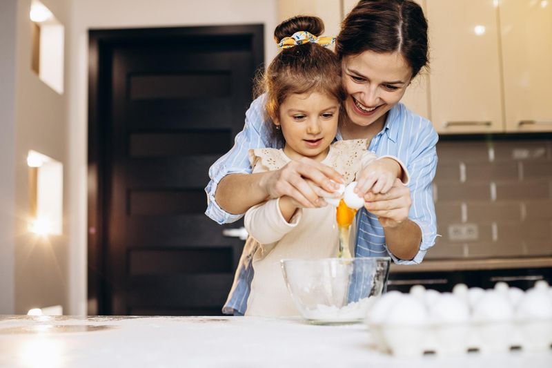 Making Mealtimes Easier: Tips for Picky Eaters and Problem Feeders | Parkwood Clinic