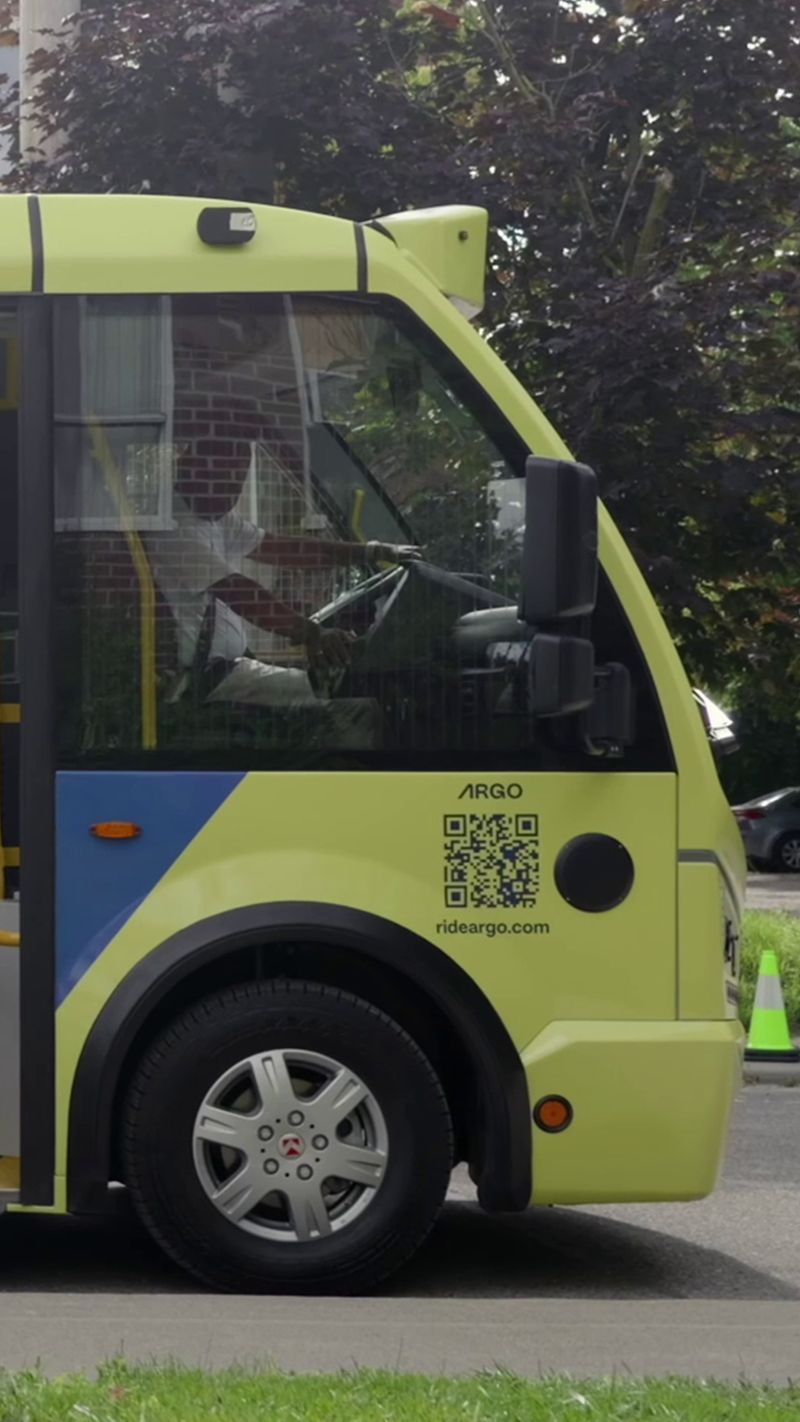 Transit Bus Sales Canada | Minibuses and Motorcoaches – Damera