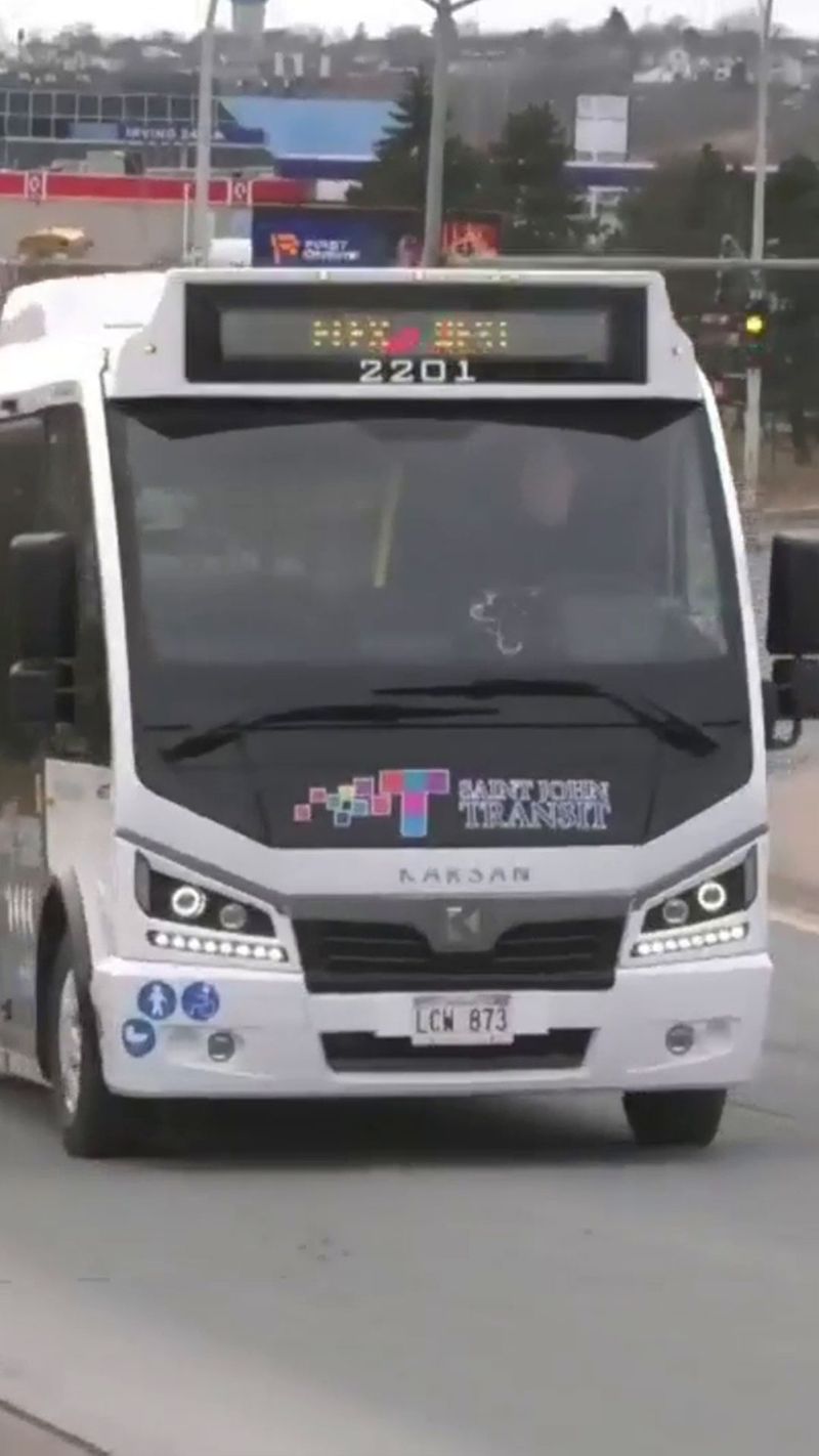 Transit Bus Sales Canada | Minibuses and Motorcoaches – Damera
