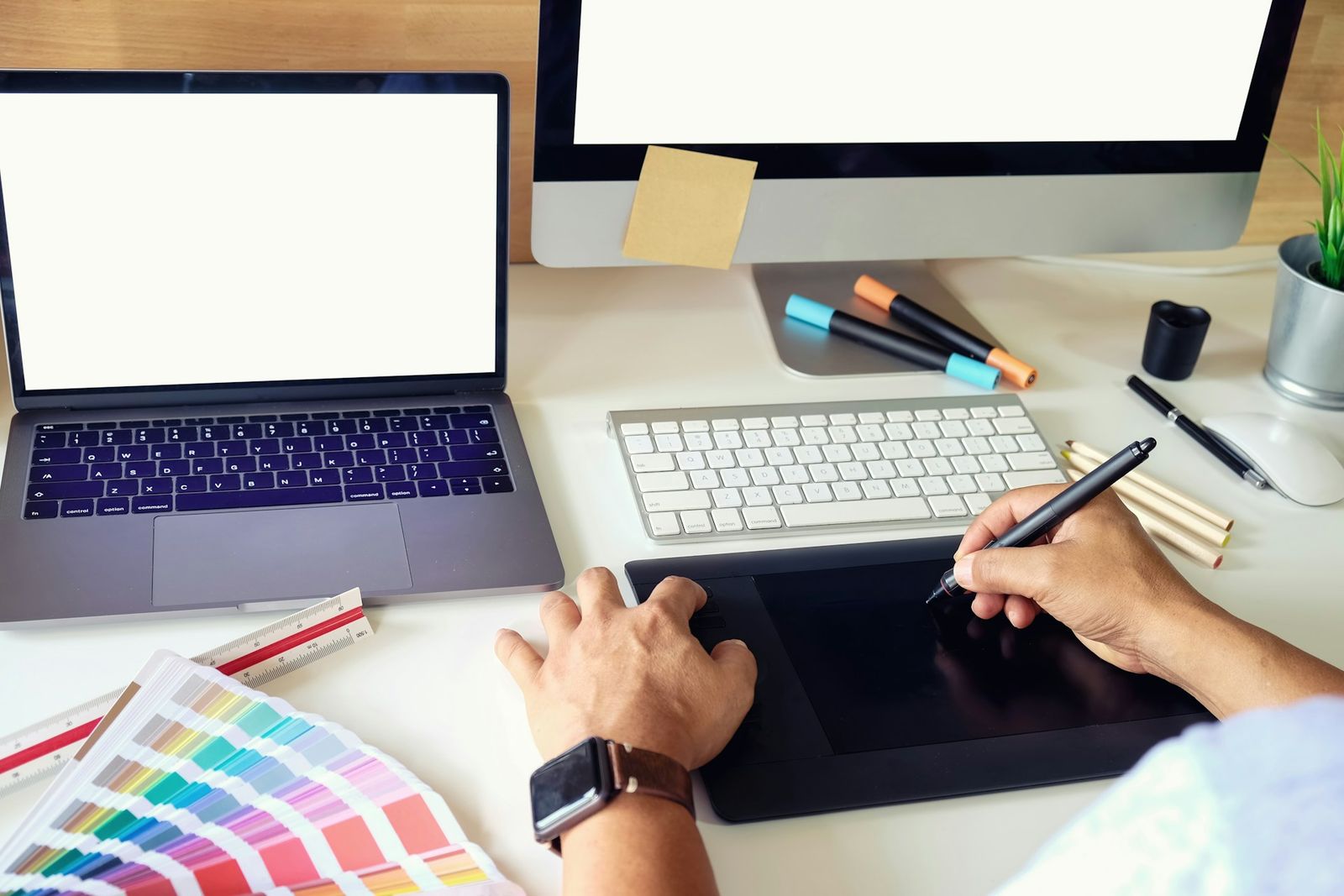 How to Make Graphic Design Work for Small Biz Owners