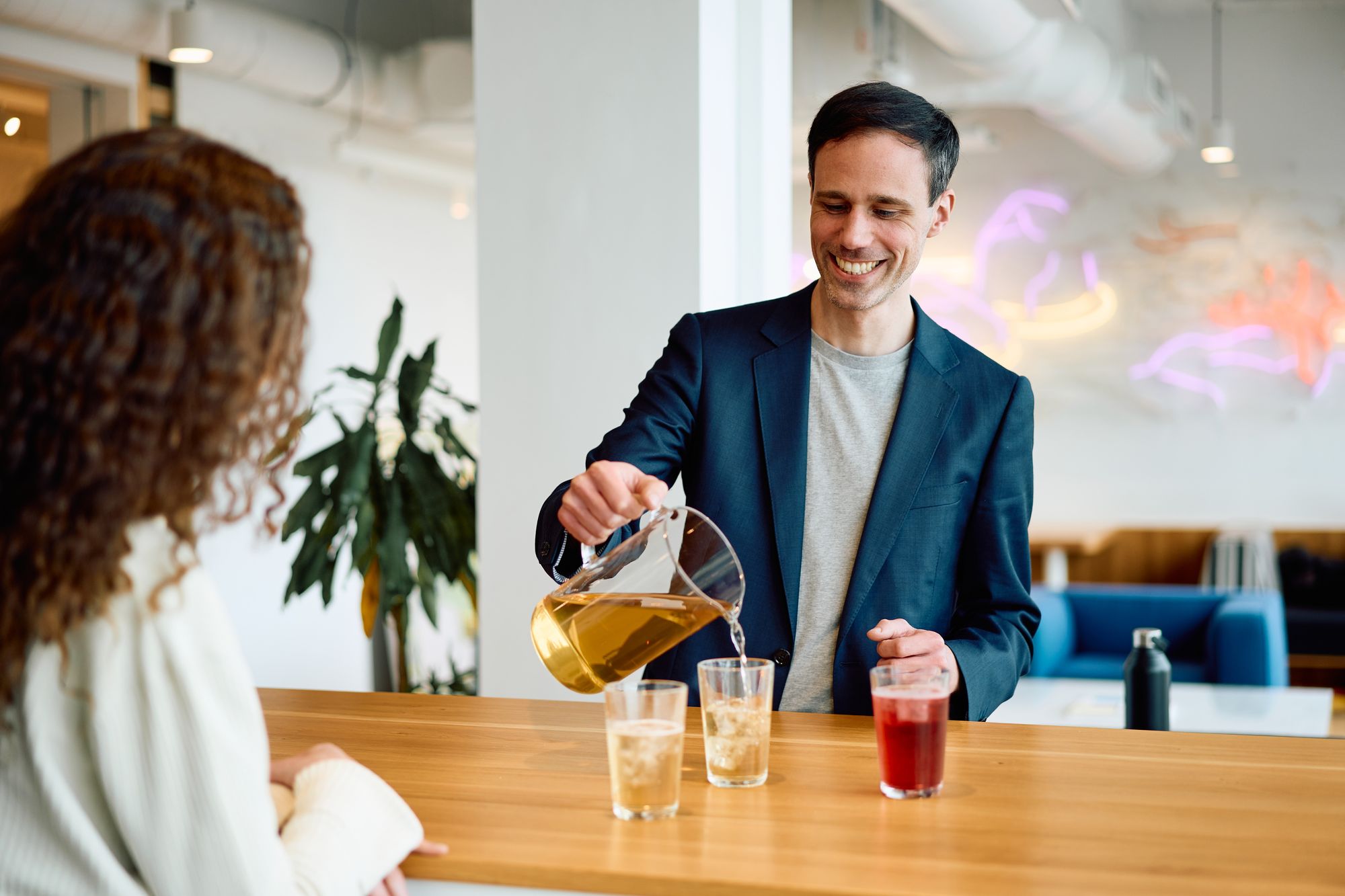 Dripl | Healthy drinks, without the packaging.