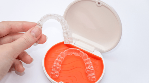 Comparing Smile White Clear Aligners vs. Invisalign