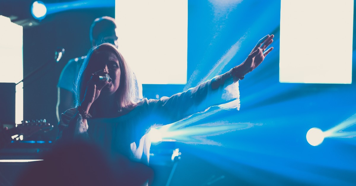 The 10 Best Microphones to Power up Your Live Performances