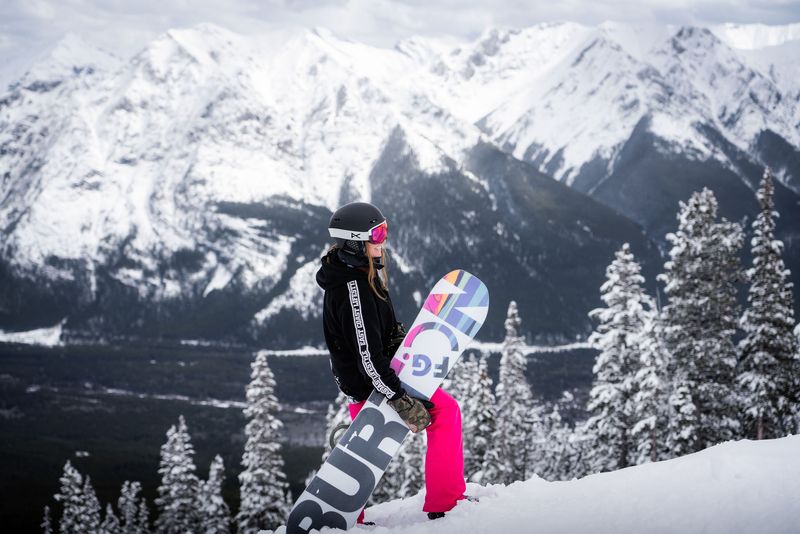 Your Guide for Women's Snowboard Gear Essentials (2024)