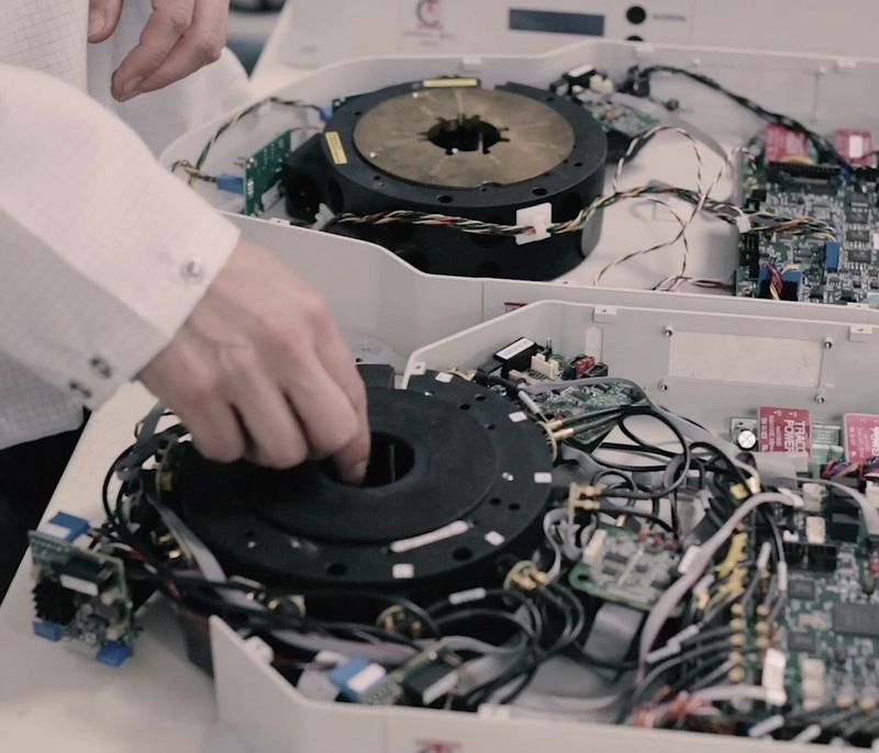 Wire, cable, fiber optic measuring tools & instruments - Cersa MCI