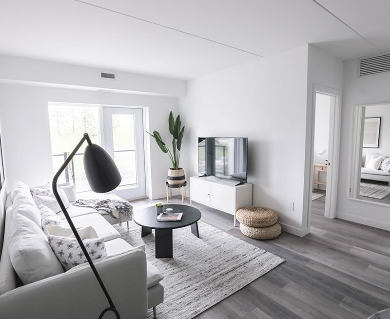 About Us | Paragon Living